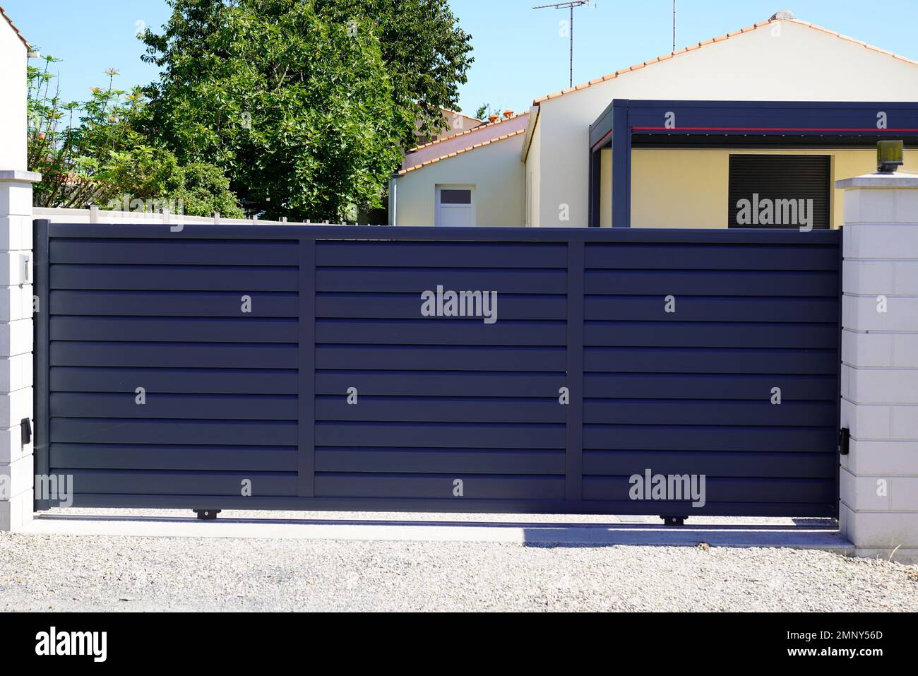 Sliding metal gate hi-res stock photography and images - Alamy