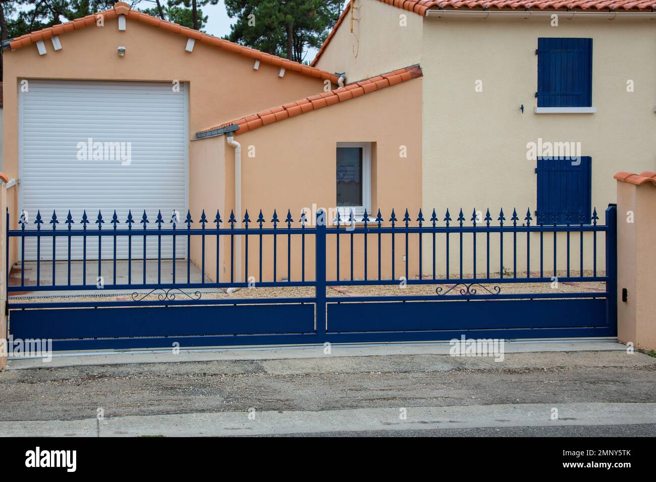 portal blue classicsliding steel old retro style gate classical slide ...