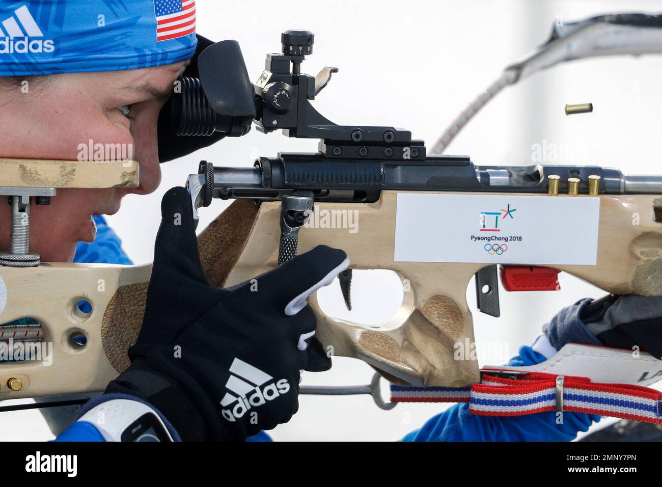 Clare Egan, of the United States, shoots during the women's 15 ...