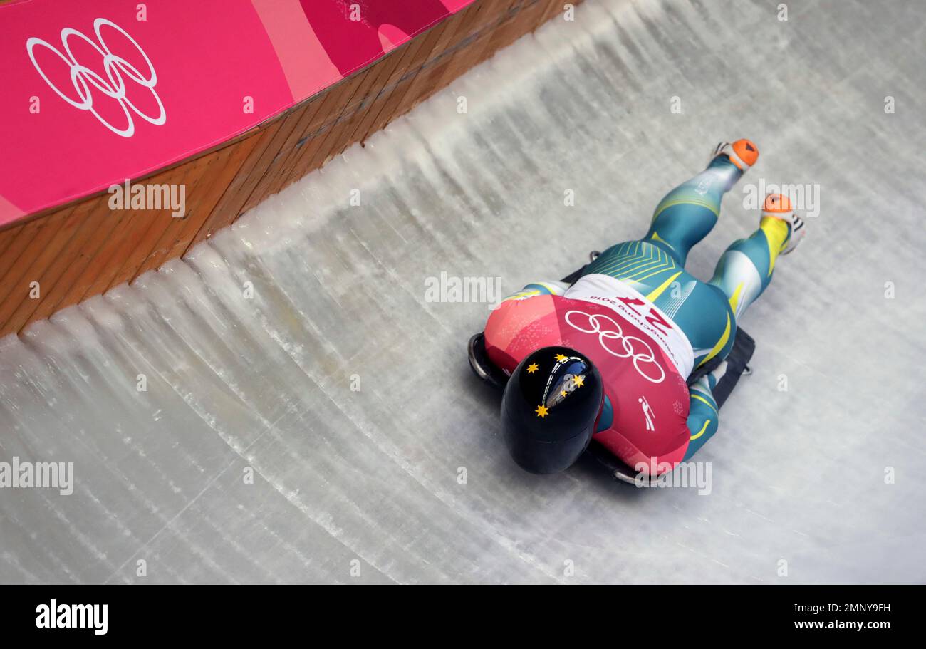 John Farrow of Australia takes a curve during the men's skeleton ...