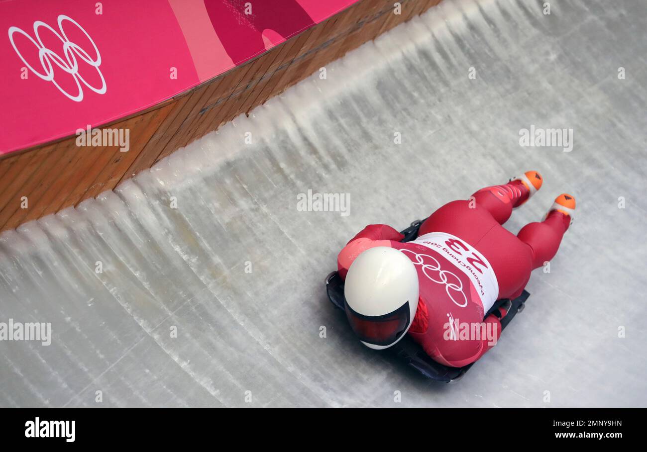 Jisoo Kim of South Korea takes a curve during the men's skeleton ...
