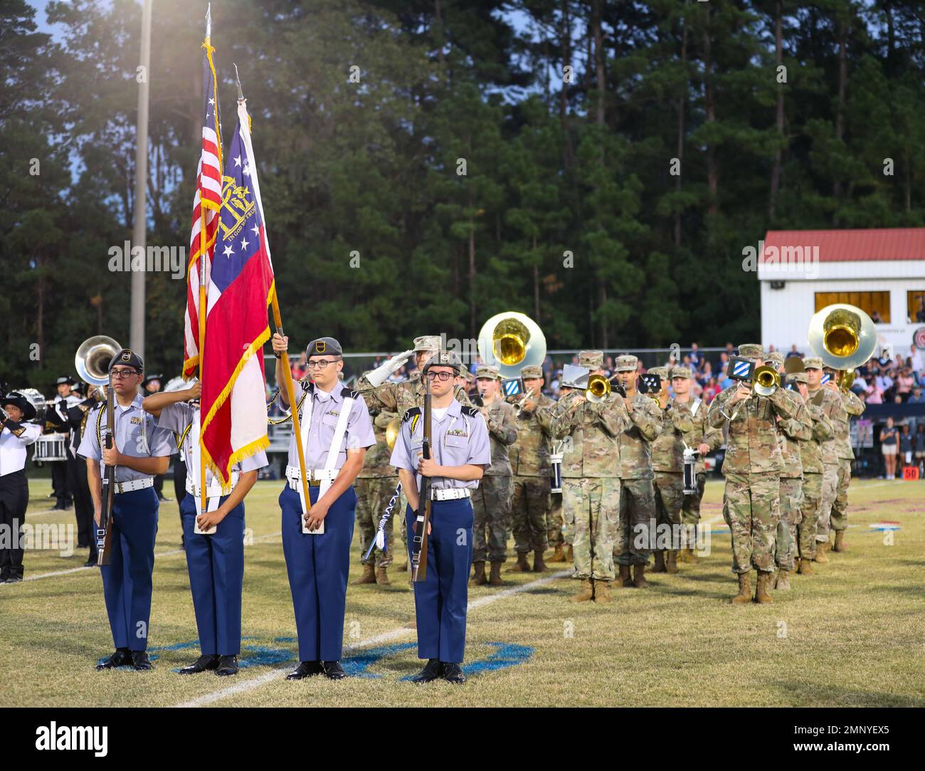 The 3rd Infantry Division Band performs with the Richmond Hill High ...