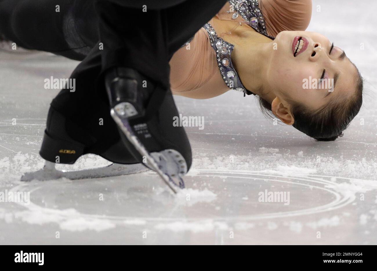 Ryom Tae Ok and Kim Ju Sik of North Korea perform in the pair figure ...