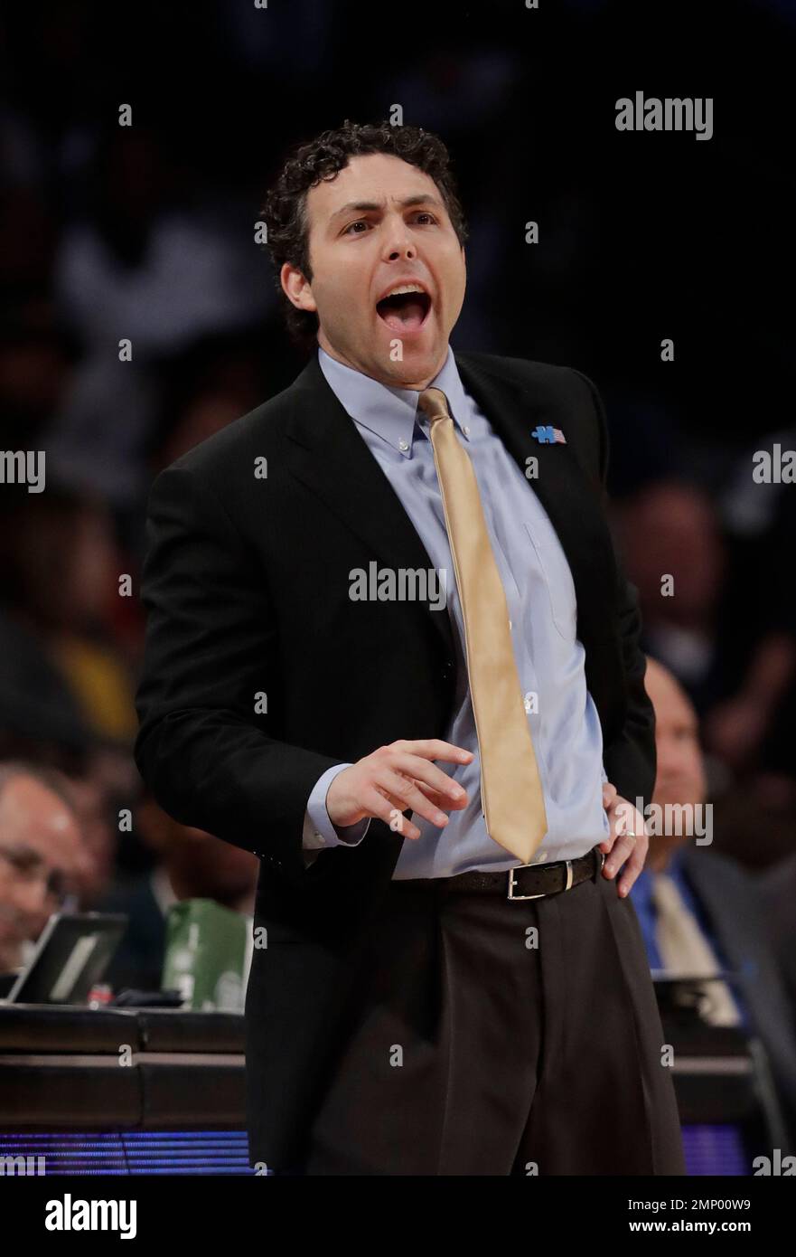 Georgia Tech head coach Josh Pastner yells to his players in the second ...