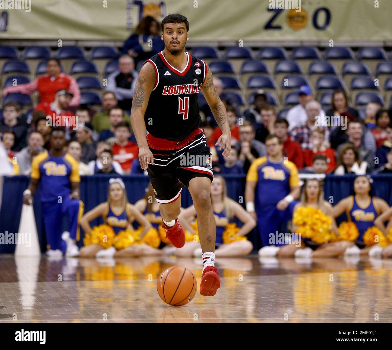 Louisville's Quentin Snider (4) plays against Pittsburgh during the ...