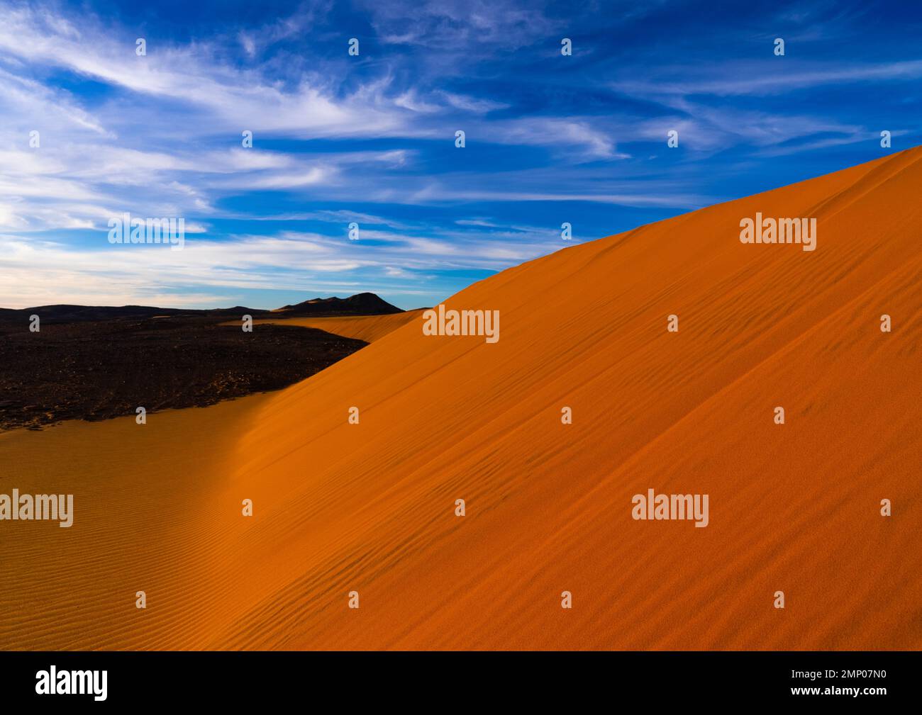 Sand dunes in the Sahara desert, Tassili N'Ajjer National Park, Tadrart ...