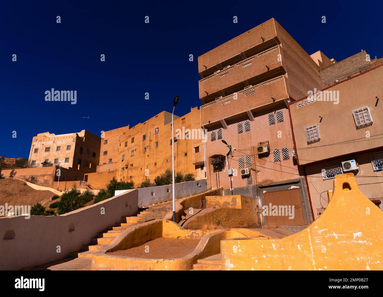 Ksar El Atteuf buildings, North Africa, Ghardaia, Algeria Stock Photo ...