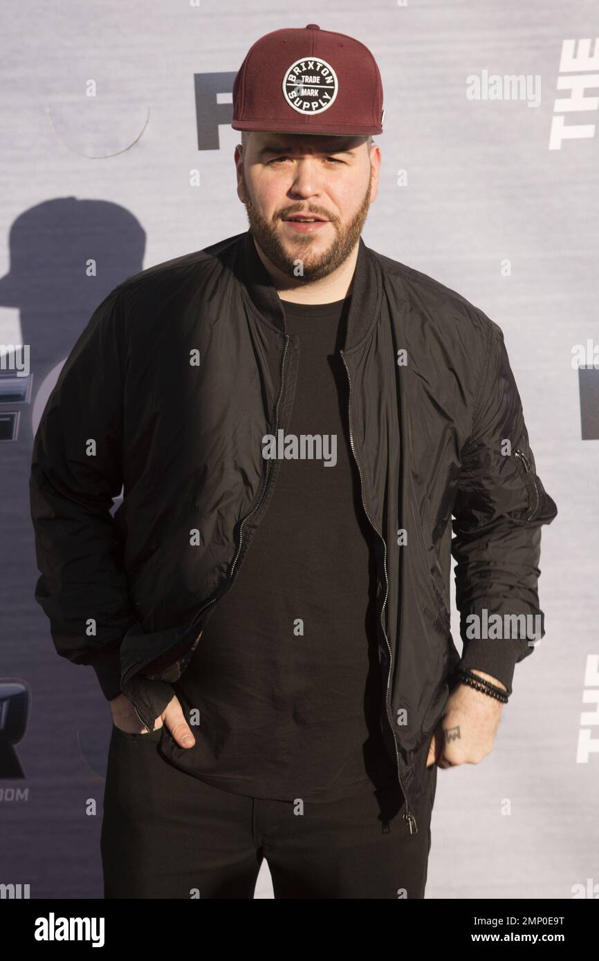 Nick Harrison arrives at the Season Finale Viewing Party of "The Four ...