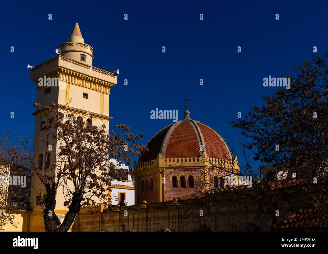 El Bey mosque in souk El Ghezel, North Africa, Constantine, Algeria ...