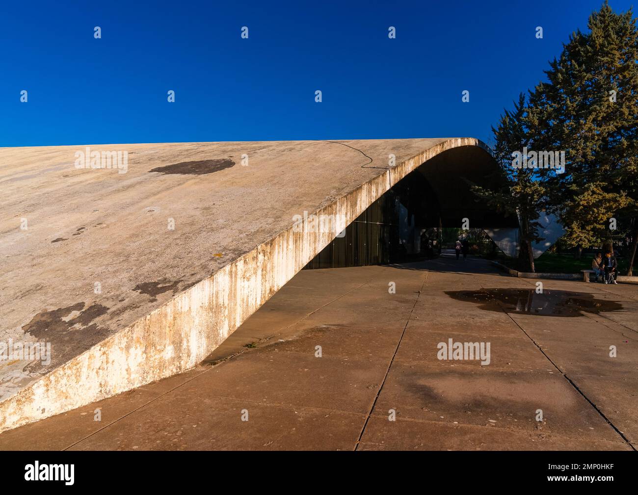 University of Mentouri designed by Oscar Niemeyer, North Africa ...