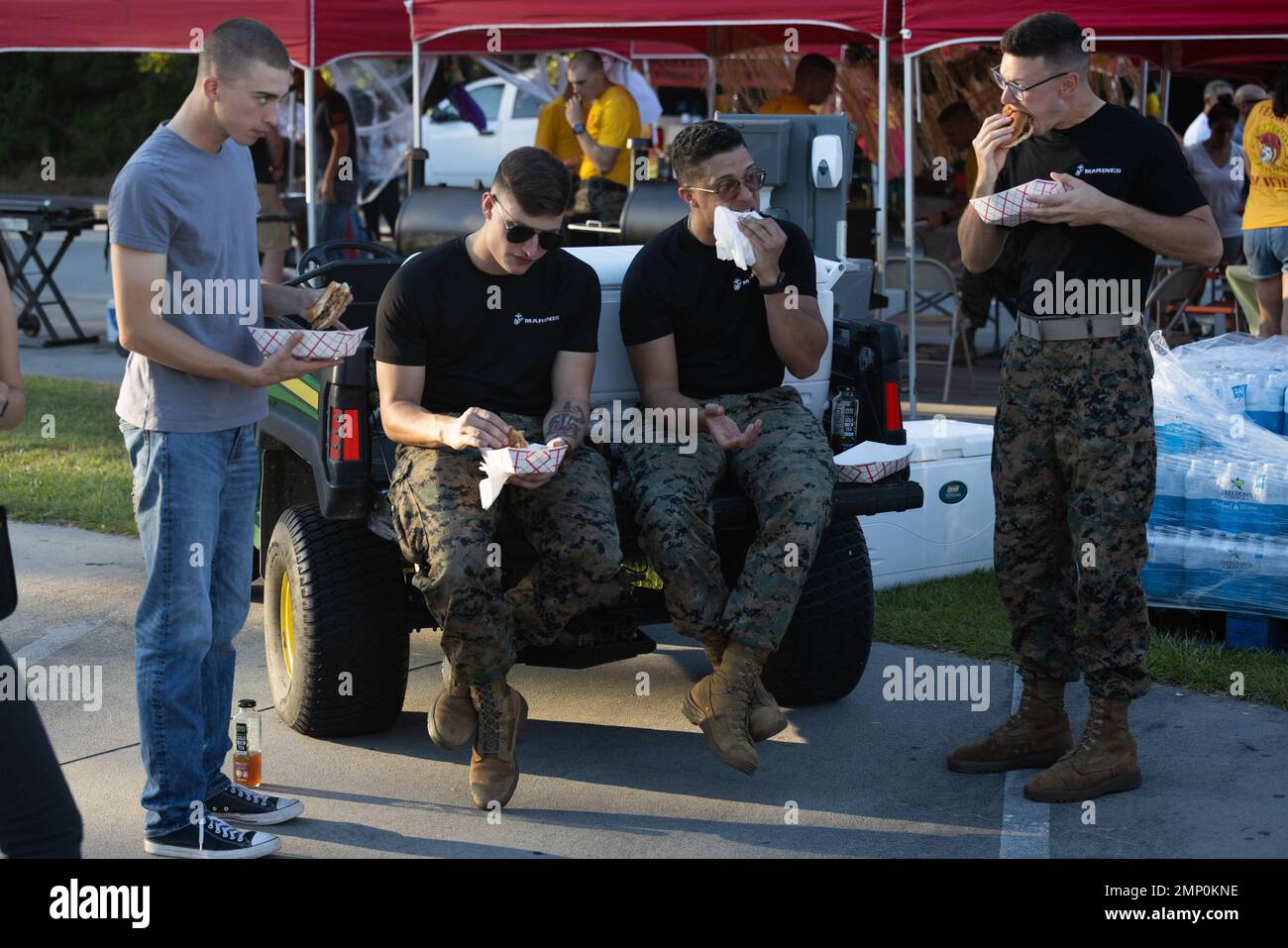 U.S. Marines with the Parris Island Marine Band, Headquarters and ...