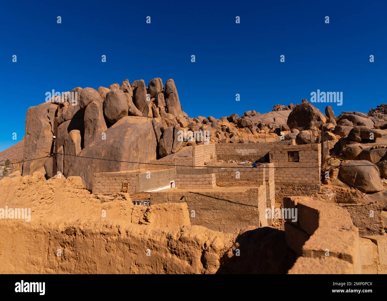 Ksar Zelouaz old town, North Africa, Djanet, Algeria Stock Photo - Alamy