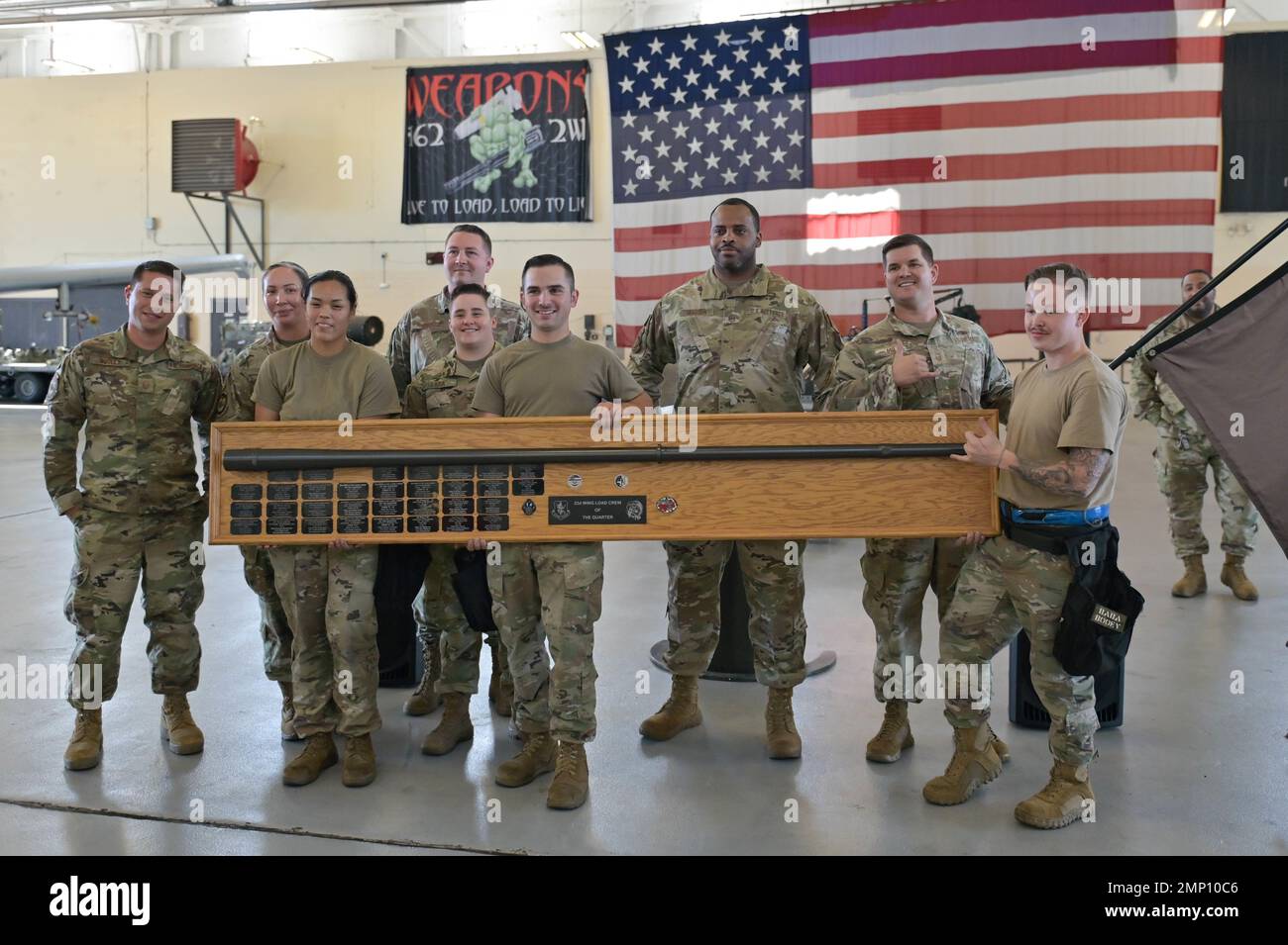 Weapons trophy hi-res stock photography and images - Alamy