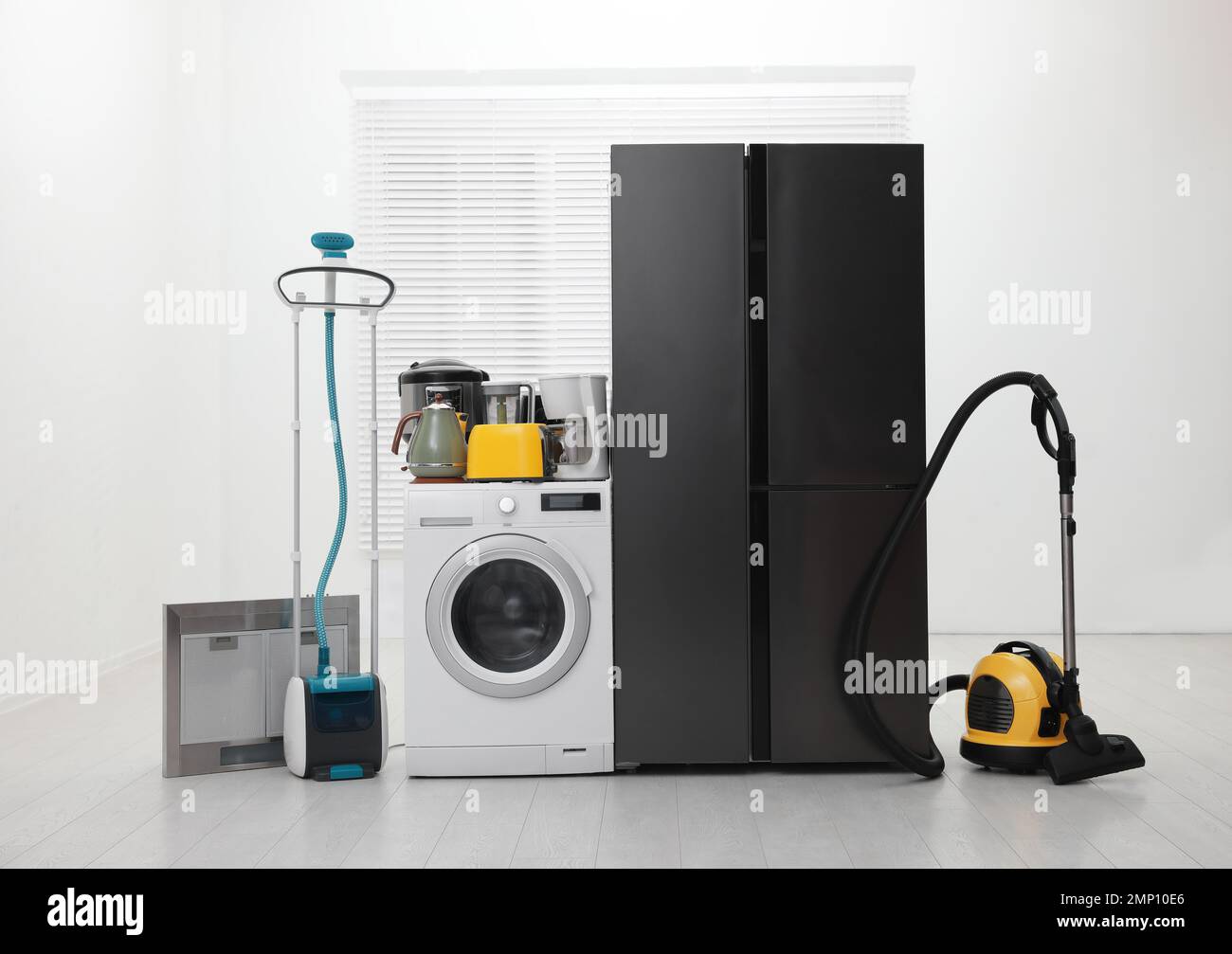 Refrigerator arrangement hi-res stock photography and images - Alamy