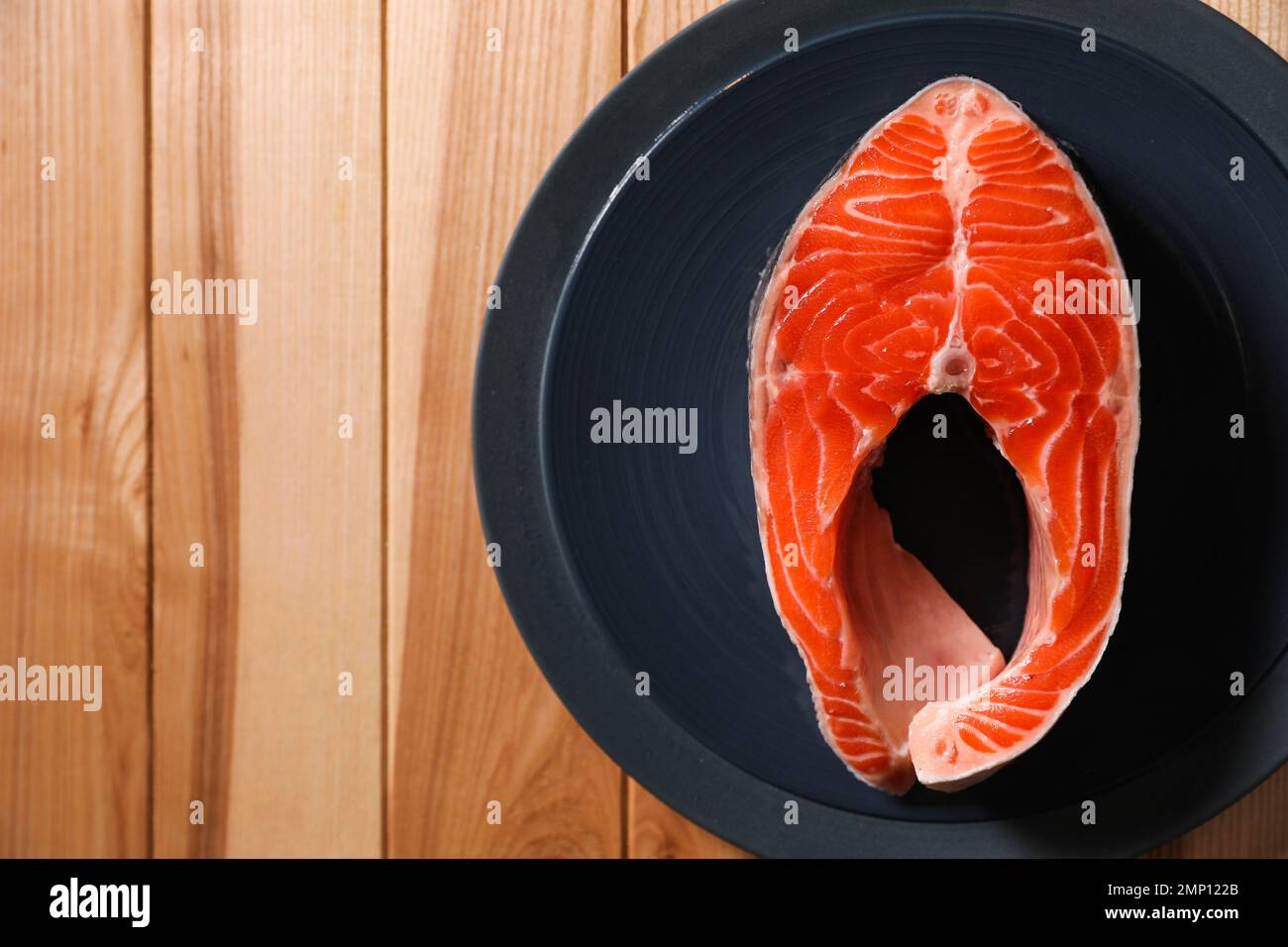 Raw fish steak hi-res stock photography and images - Alamy