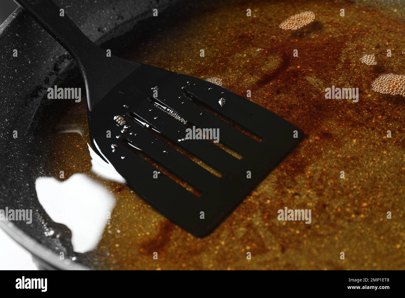 Pouring used cooking oil hi-res stock photography and images - Alamy