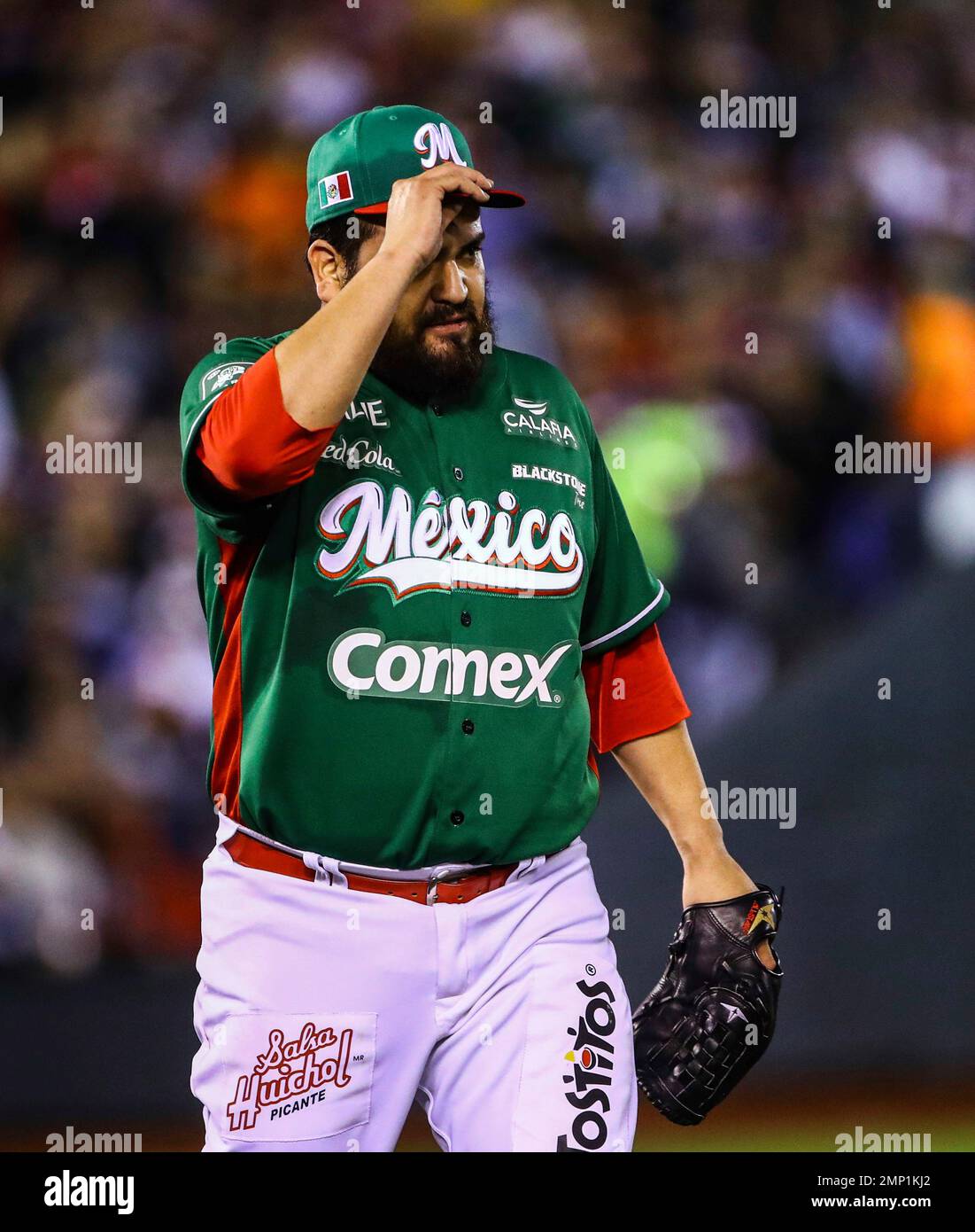 Edgar Gonzalez, starting pitcher for Mexico's Tomateros de Culiacan ...