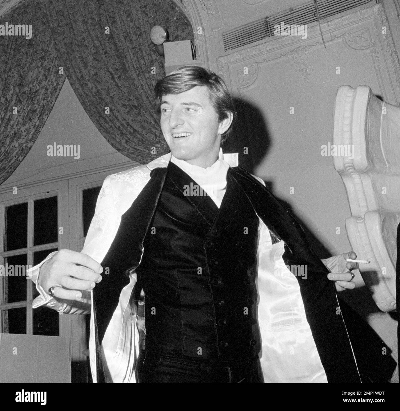 Boston Red Sox slugger Ken "Hawk" Harrelson models formal clothes ...
