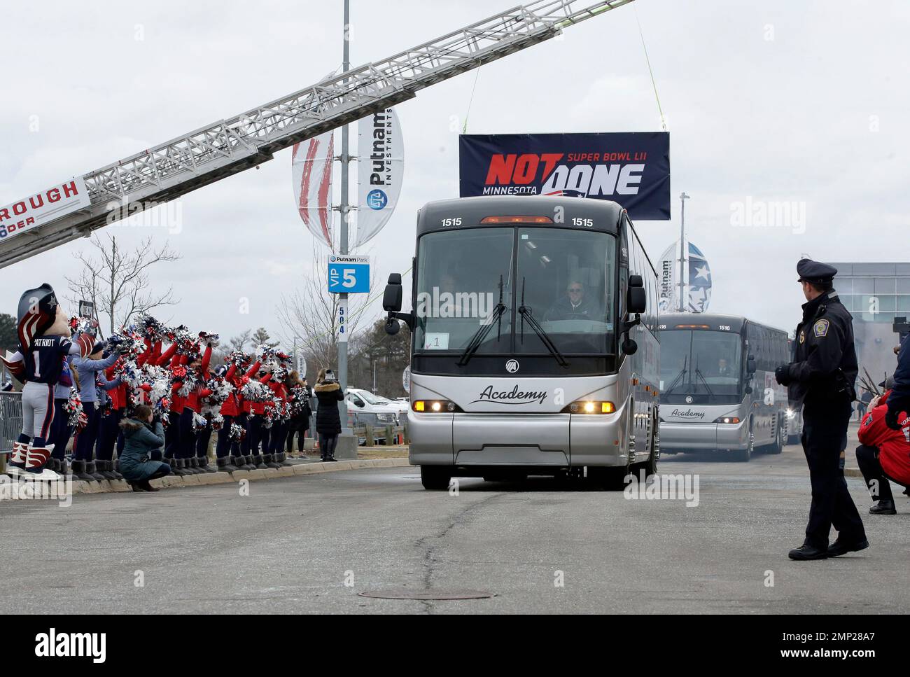 Buses carrying members of the New England Patriots depart Gillette ...