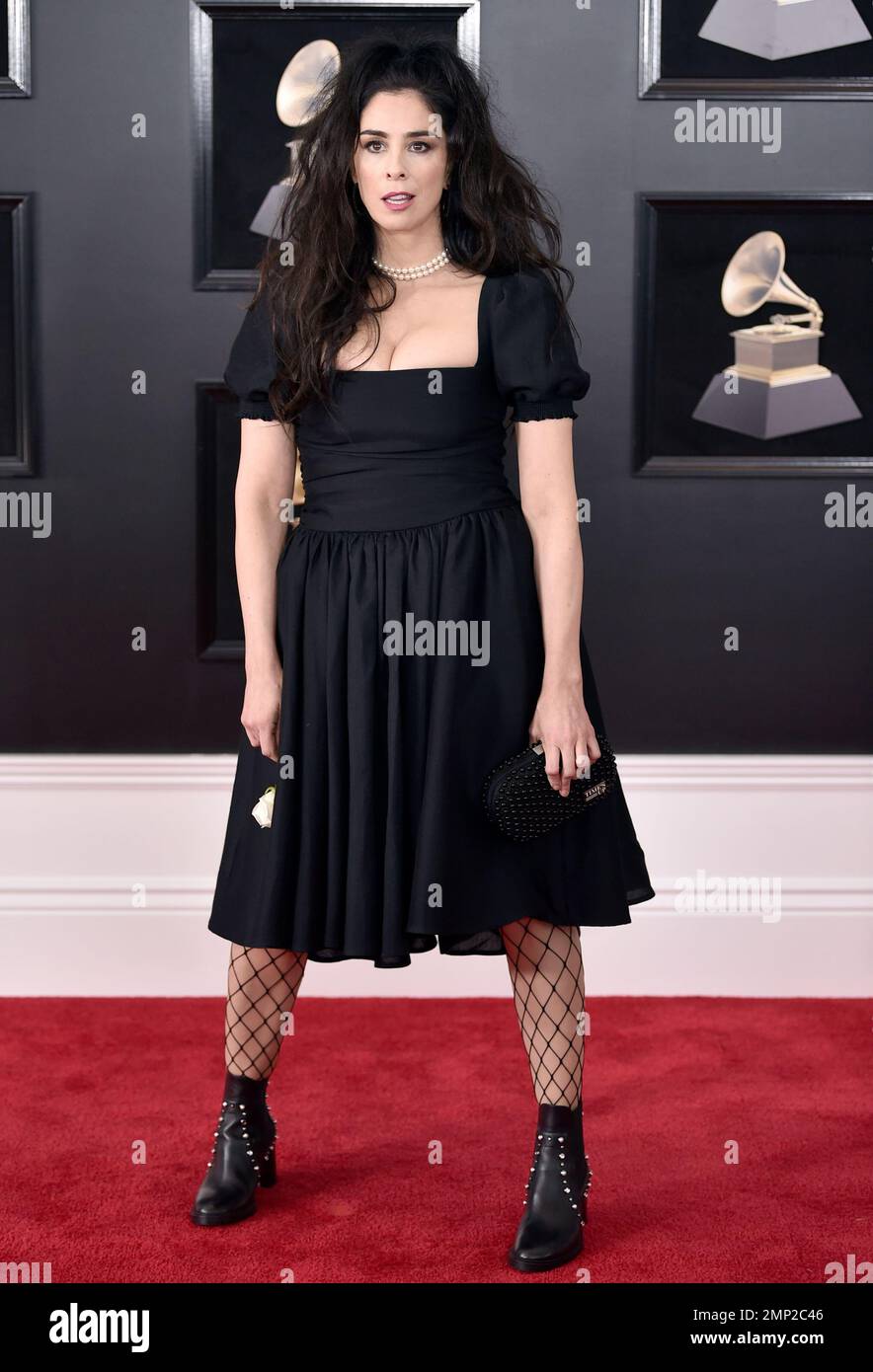 Sarah Silverman arrives at the 60th annual Grammy Awards at Madison ...
