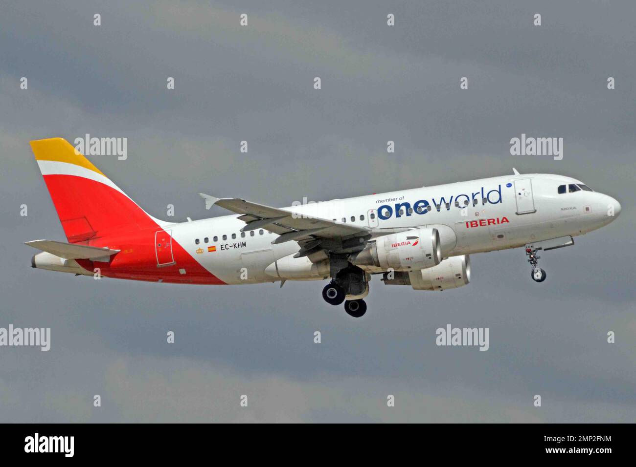 Germany, Bavaria, Munich: EC-KHM Airbus A.319-111 (c/n 3209) of Iberia ...