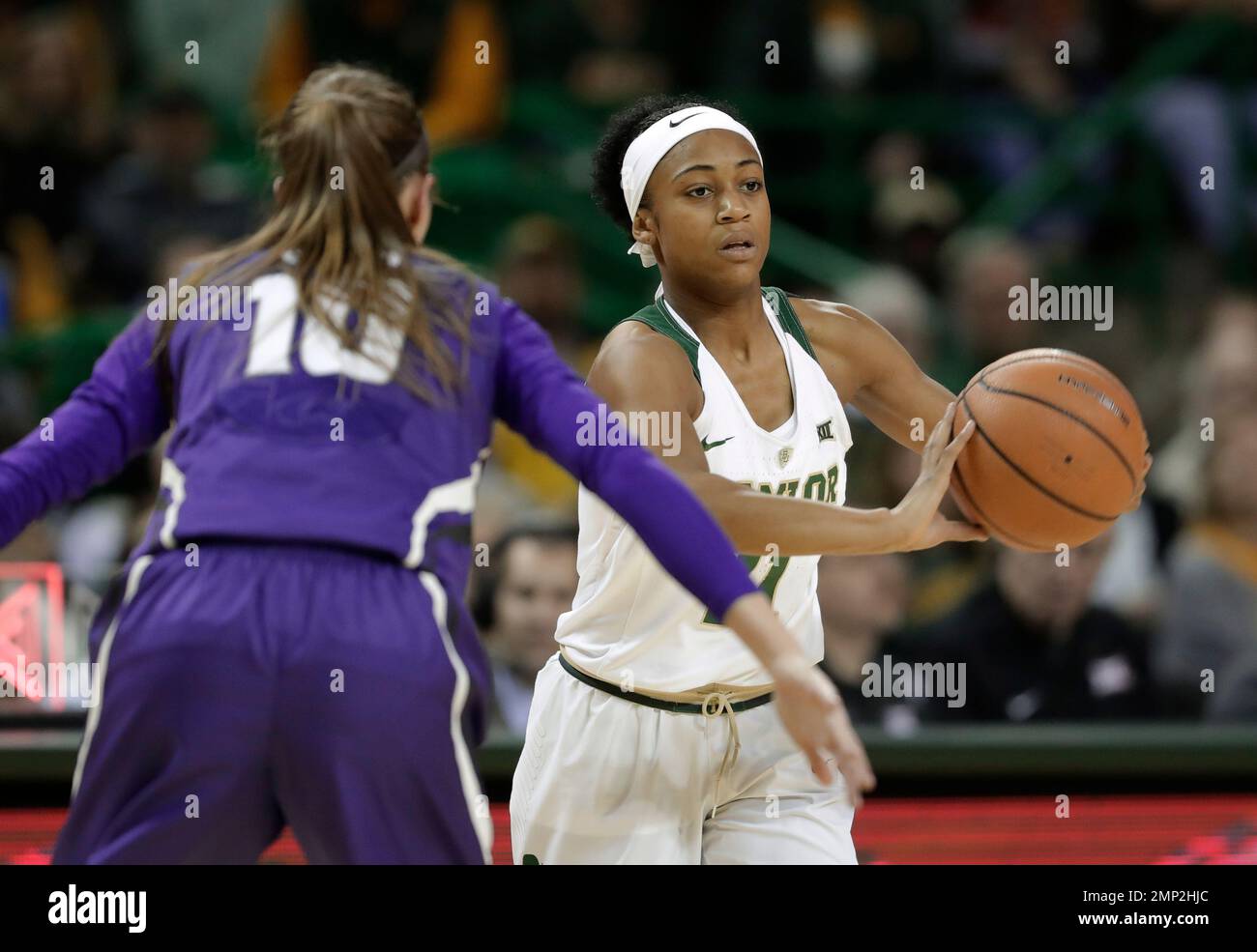 Kansas State guard Kayla Goth (10) defends as Baylor guard Alexis ...
