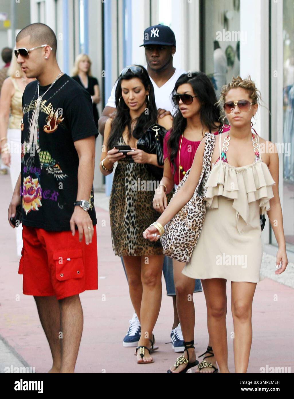 Exclusive!! Kim Kardashian hangs out in Miami Beach on New Years Day ...