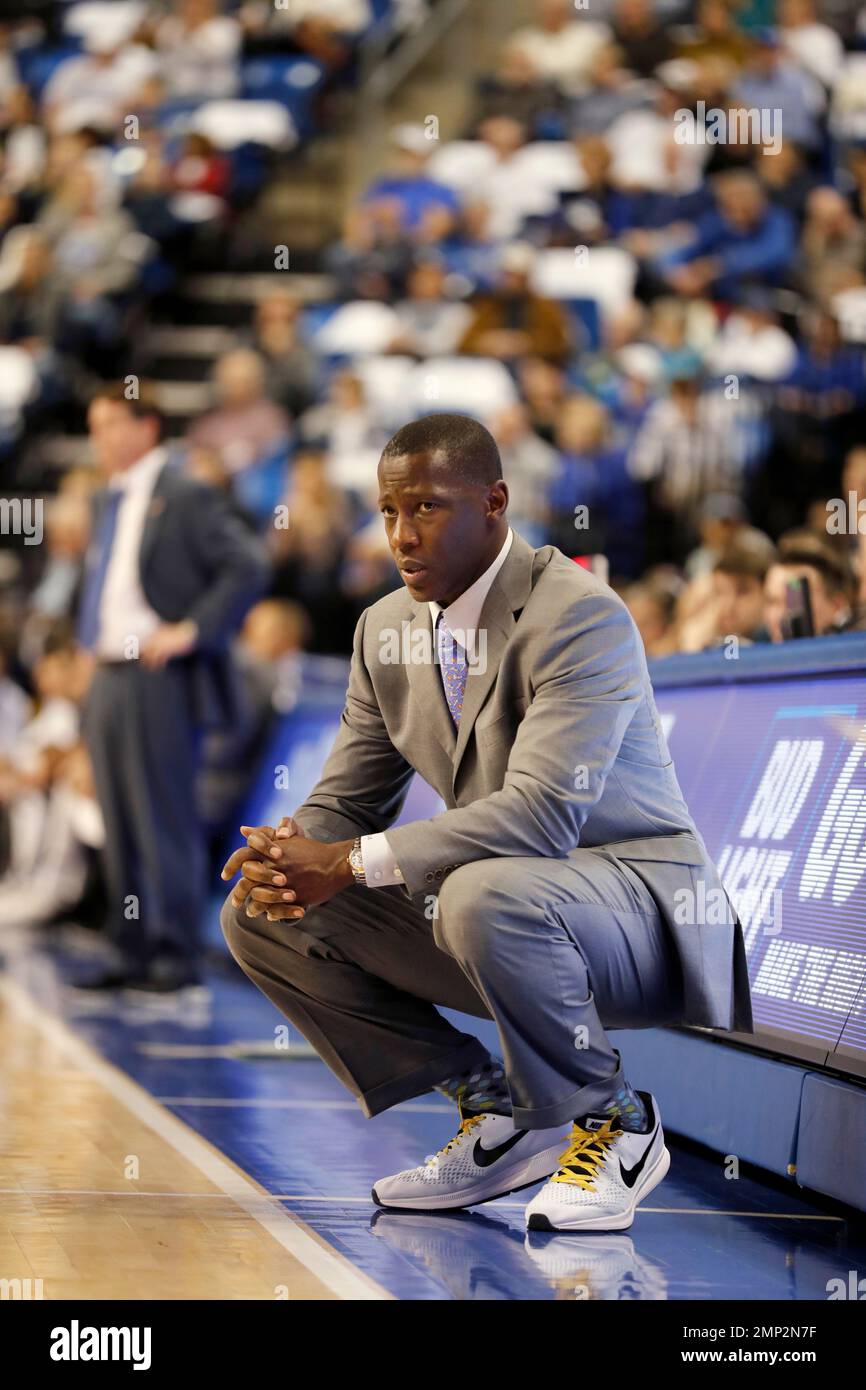 Dayton head coach Anthony Grant is seen on the sidelines during the ...