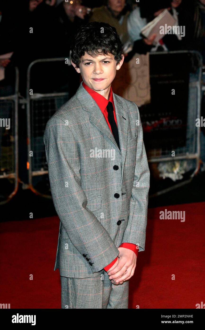 Ed Saunders attends the European premiere of Tim Burtons "Sweeney Todd ...
