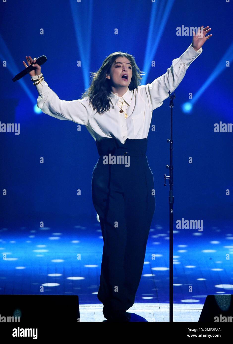 Singer Lorde perform onstage at the 2018 MusiCares Person of the Year ...