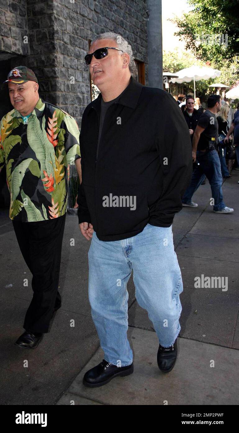 Joey Buttafuoco has lunch with some friends at The Ivy in West ...