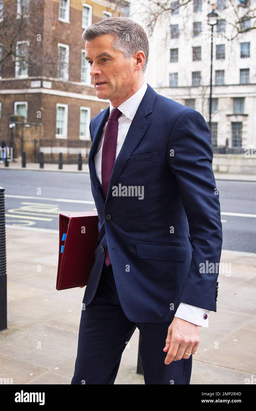 Transport secretary harper hi-res stock photography and images - Alamy