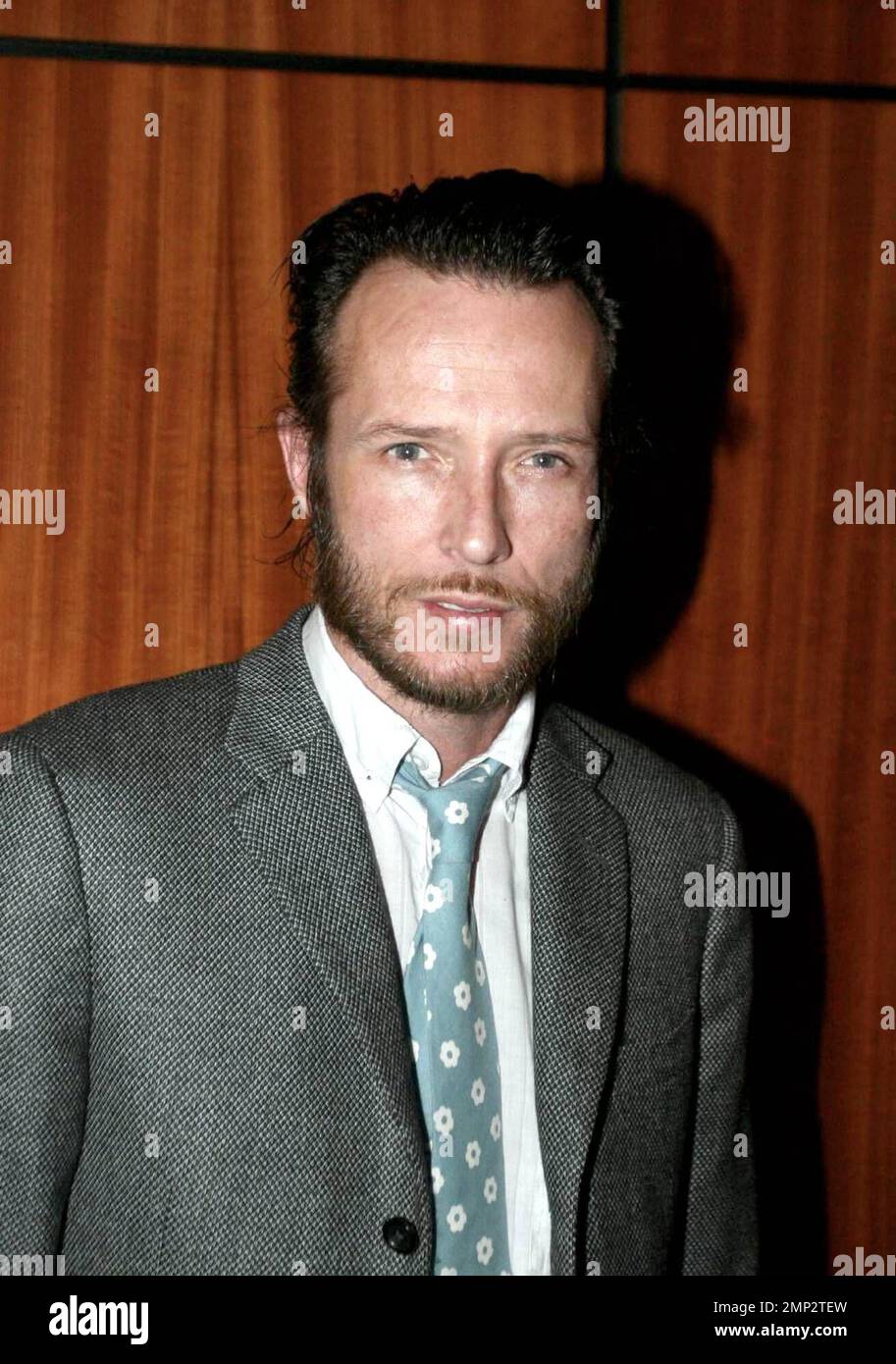 Scott Weiland attends the 2008 All-Star Gala and Party Benefitting Bay ...