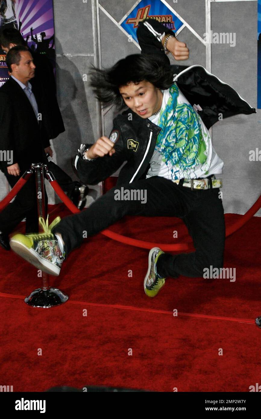 Boo Boo Stewart at the world premiere of Hanna Montana & Miley Cyrus ...