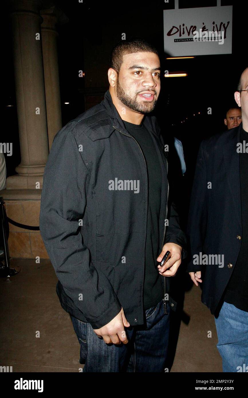 San Diego Chargers Sean Merriman at the Matt Leinart Foundation ...