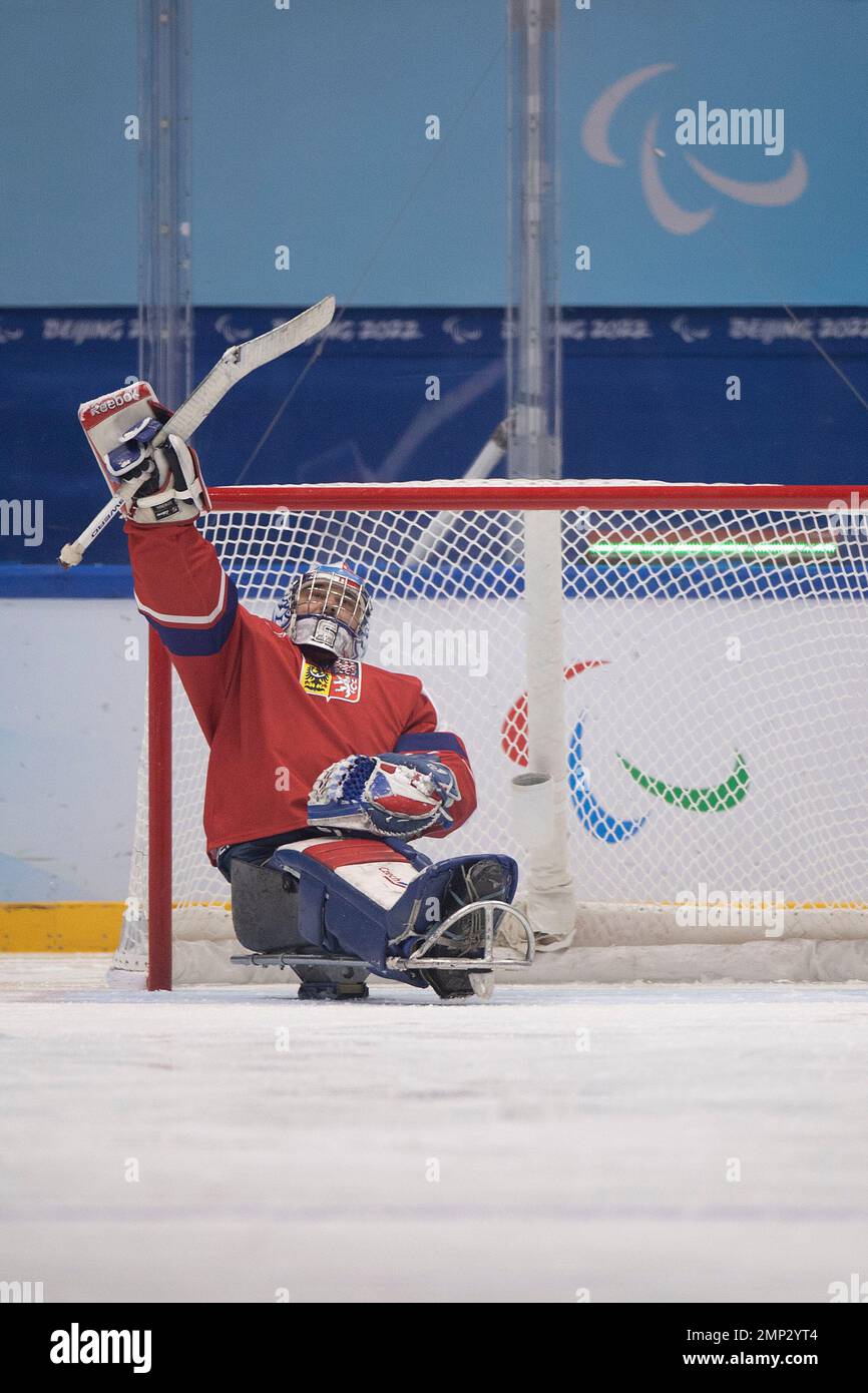 Paralympics 2022 winter olympics hi-res stock photography and images ...