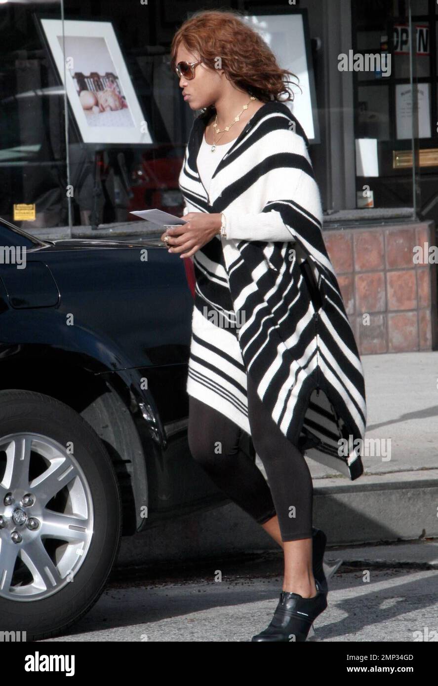 Exclusive!! Rapper Eve made a purchase at LA's Fine Art Music ...