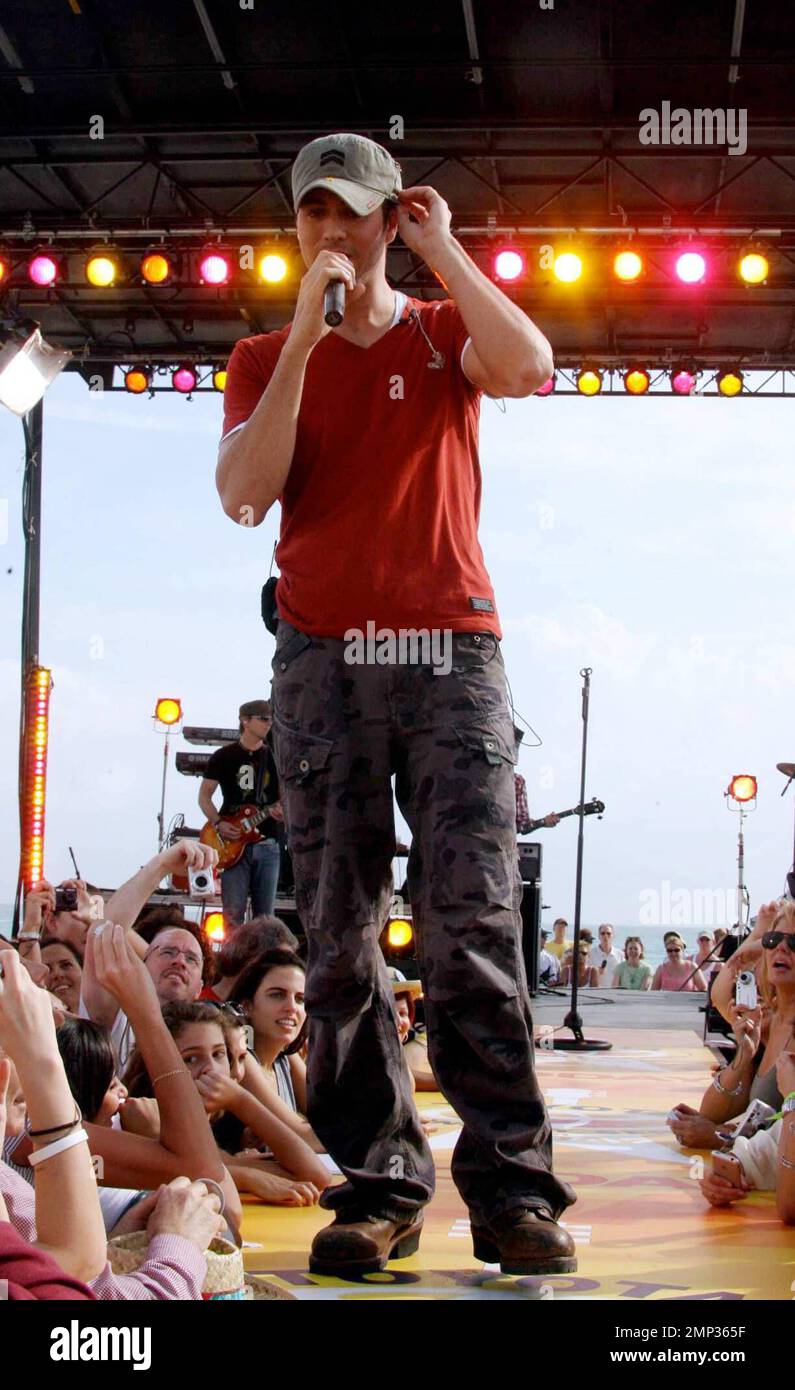 Enrique Iglesias performs live on Miami Beach as part of the "Today ...