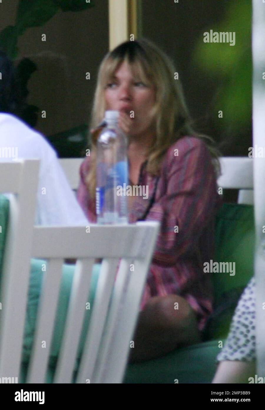 Exclusive!! Kate Moss and pals partied till 3am in a local Miami ...