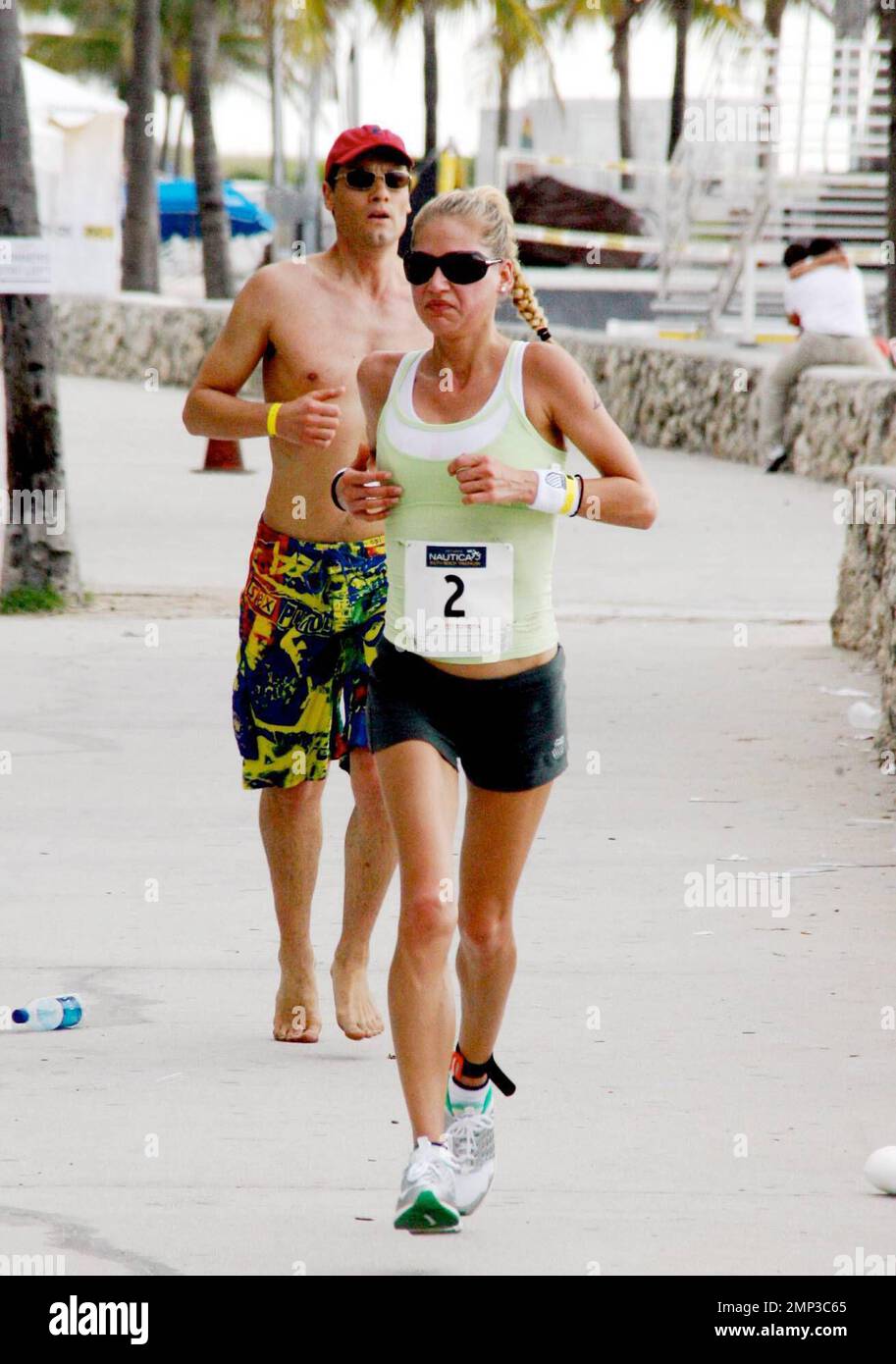 Anna kournikova takes part in hi-res stock photography and images - Alamy