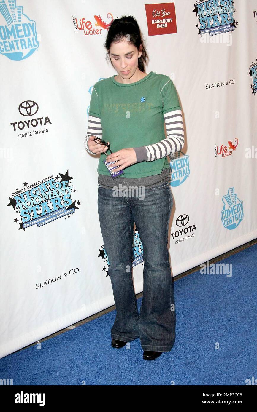 Comedienne Sarah Silverman attends Comedy Central's Night of Too Many ...
