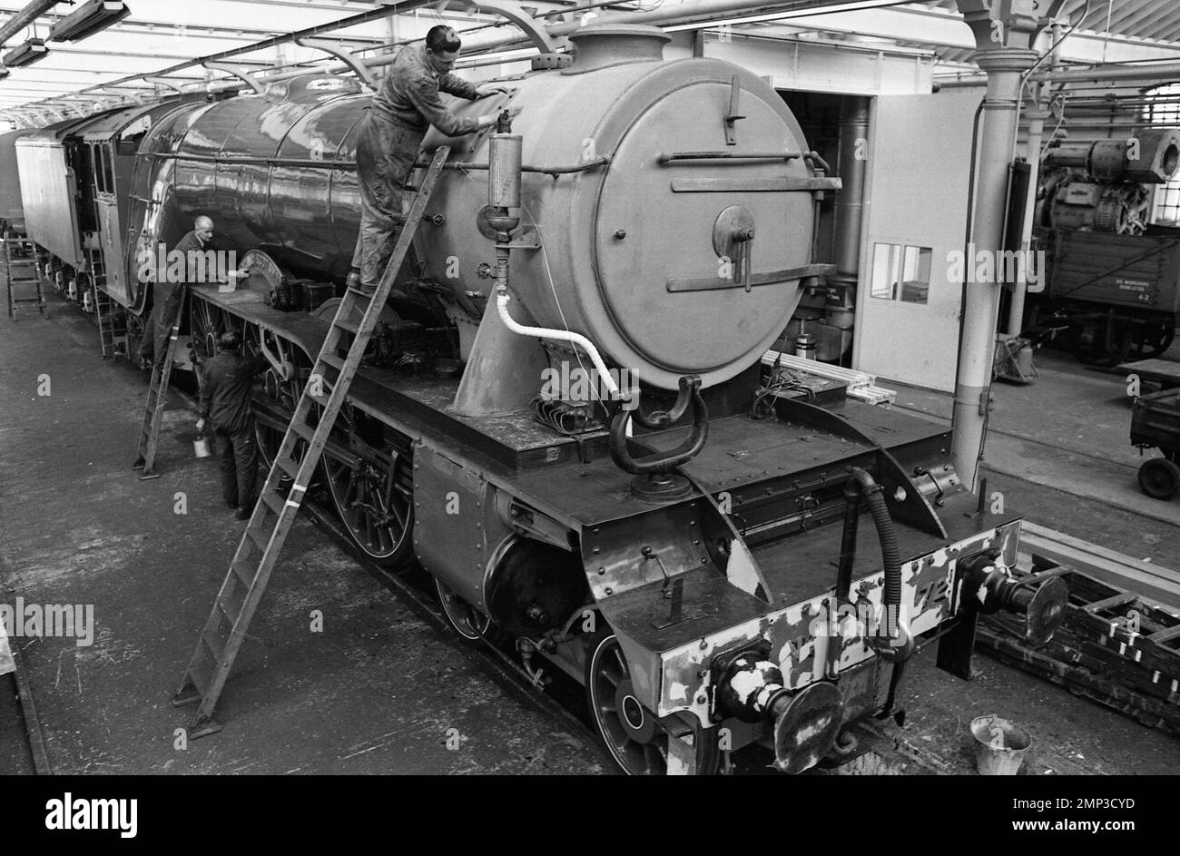 The Flying Scotsman, in the paint shop of British Rail in Doncaster ...
