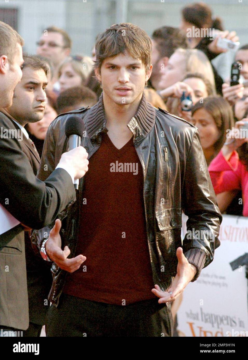 Ashton Kutcher attends the London premiere of "What Happens in Vegas ...