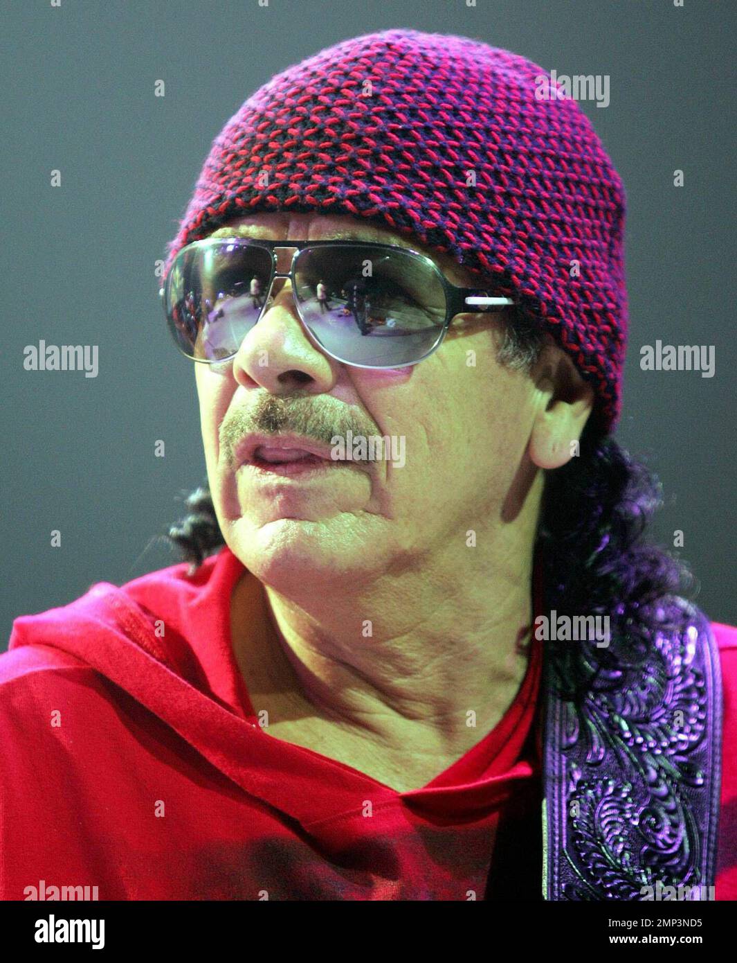 Carlos santana live concert hi-res stock photography and images - Alamy