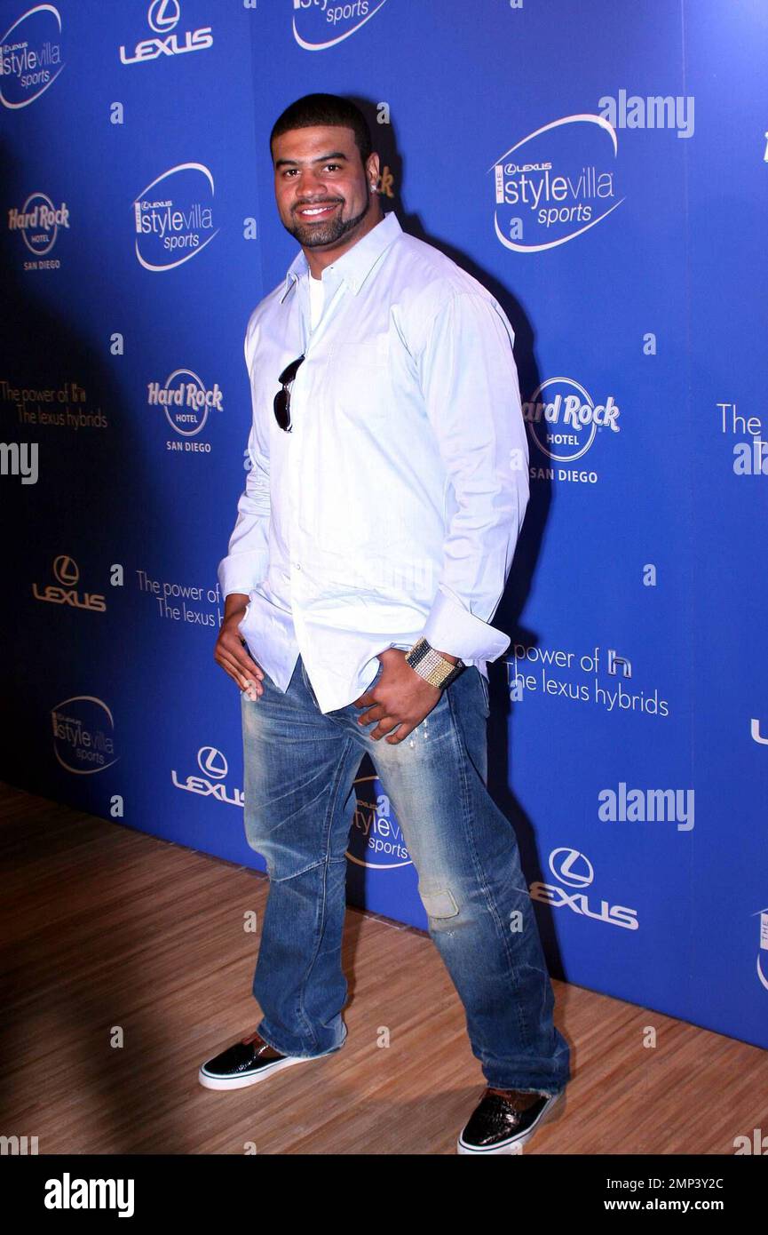 Shawn Merriman walks the red carpet at the Lexus Style Villa Sports ...