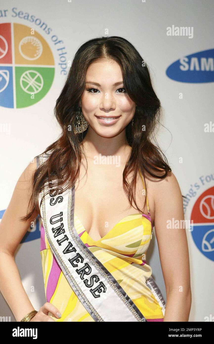 Miss Universe Riyo Mori arriving for the Samsung's 7th Annual Four Seasons of Hope Gala. New ...