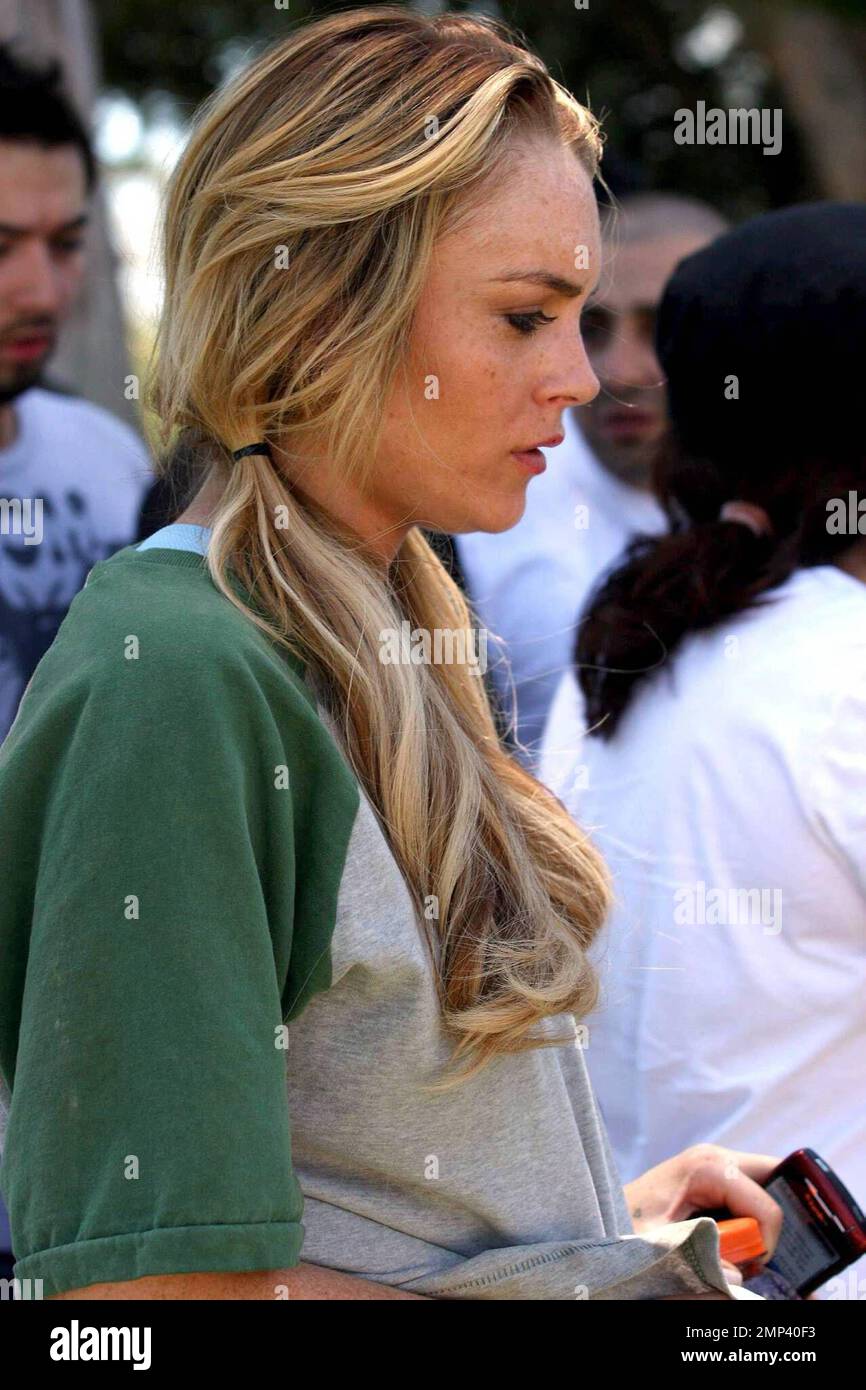 Lindsay Lohan Is Hot Lindsay Was On The Set Of Her New Film Labor