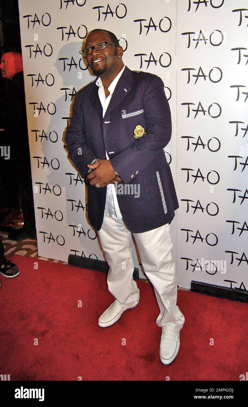 Randy Jackson poses on the red carpet with his wife at his birthday ...