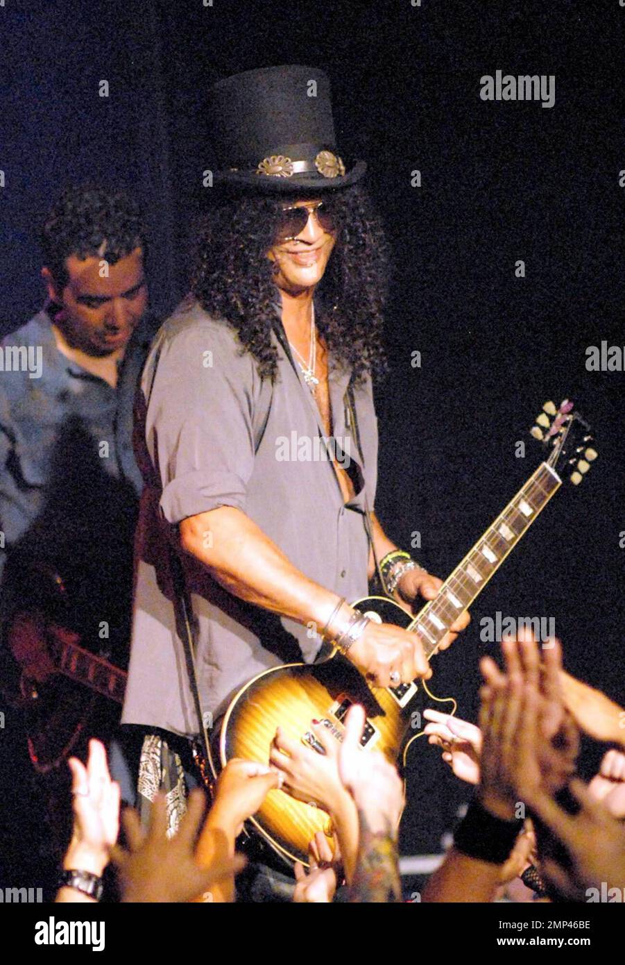 Exclusive!! Legendary guitar icon, Slash, sits in with hip hop icons B ...