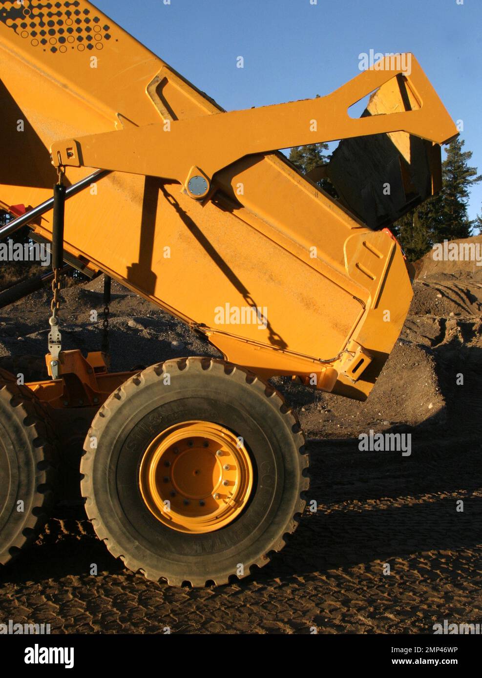 Different machines in a gravel pit. Here a Moxy MT 26 Highline dumper ...